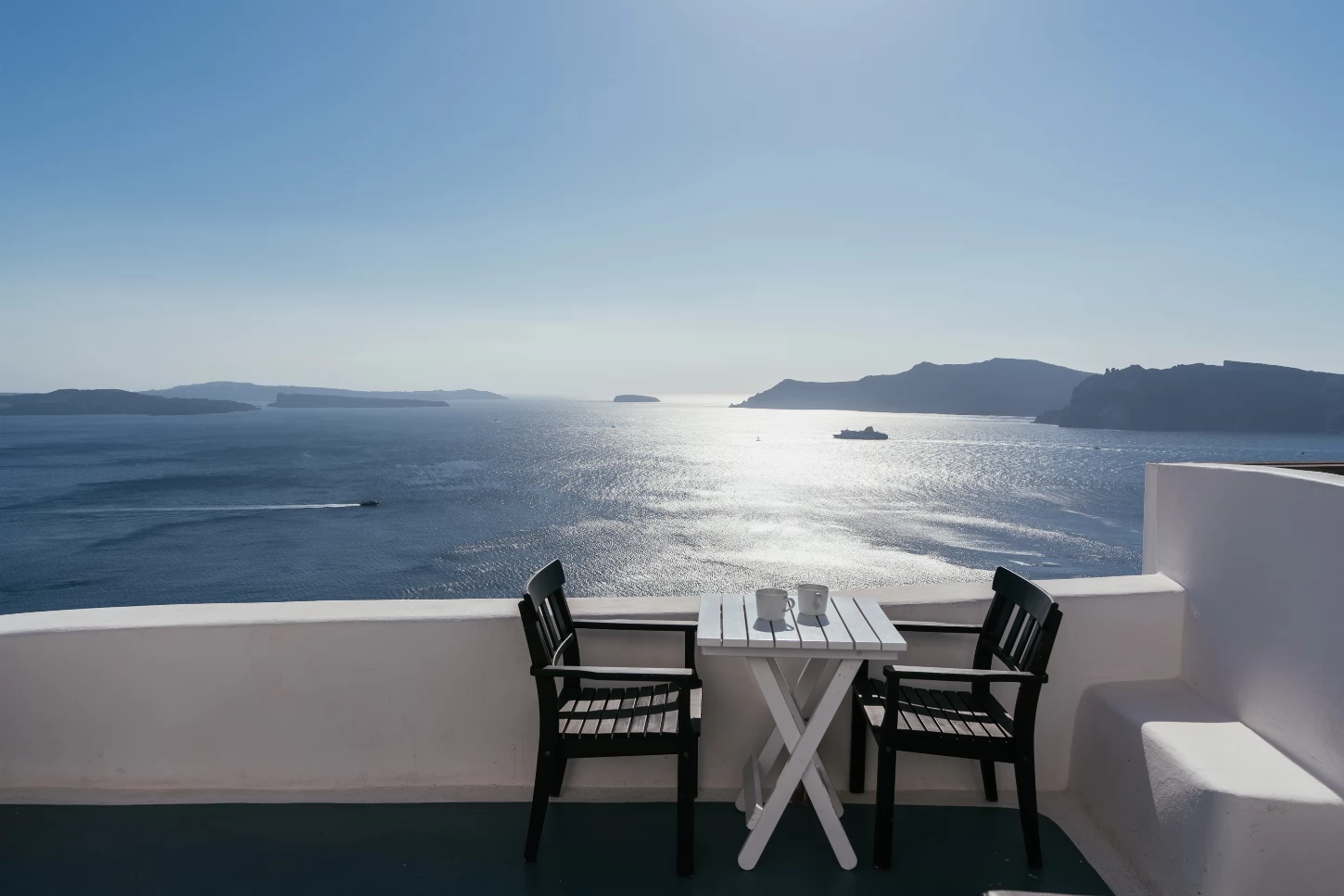 Traditional Cave Apartment with outdoor jacuzzi - Aspa Caves Oia ...